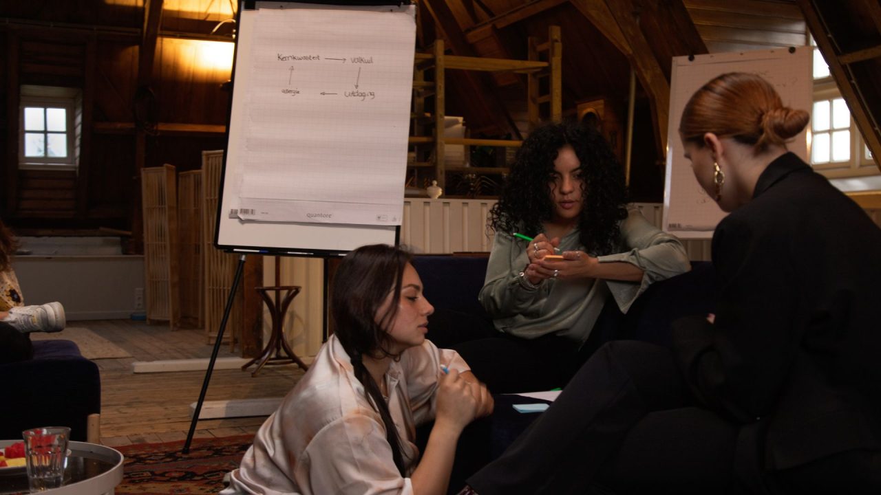 🙆🏾‍♀️Become a Transformer - Transformers community